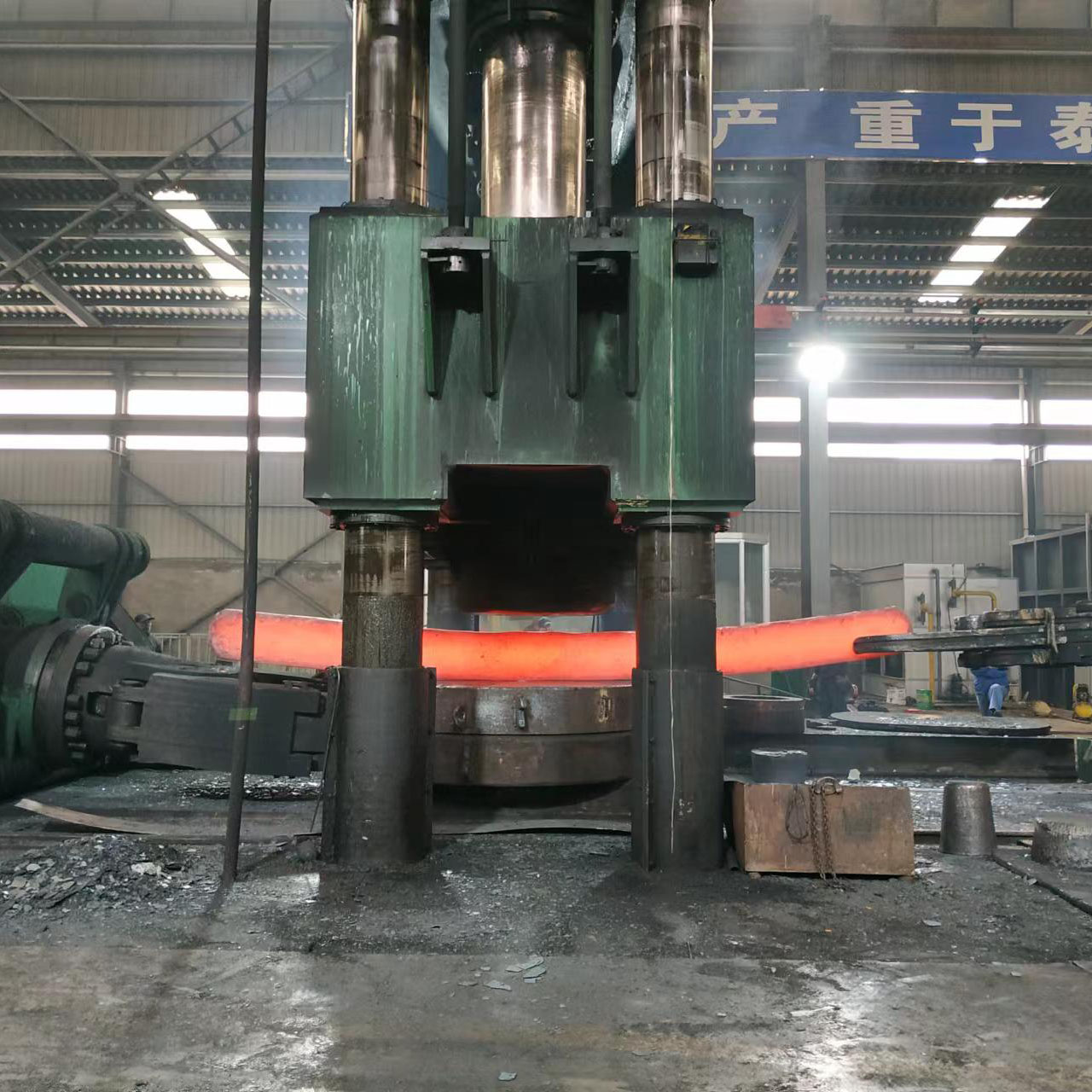 En10084 18crmo4 DIN 1.7243 ASTM A572 Grade12 Gr11 Forged Ring Bar ...